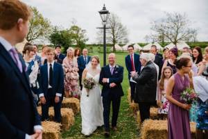 English wedding traditions and customs: how do the English get married?